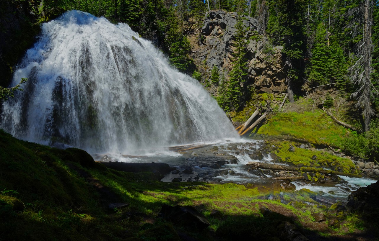 11 Amazing Waterfalls Near Bend, Oregon | Moving To Bend